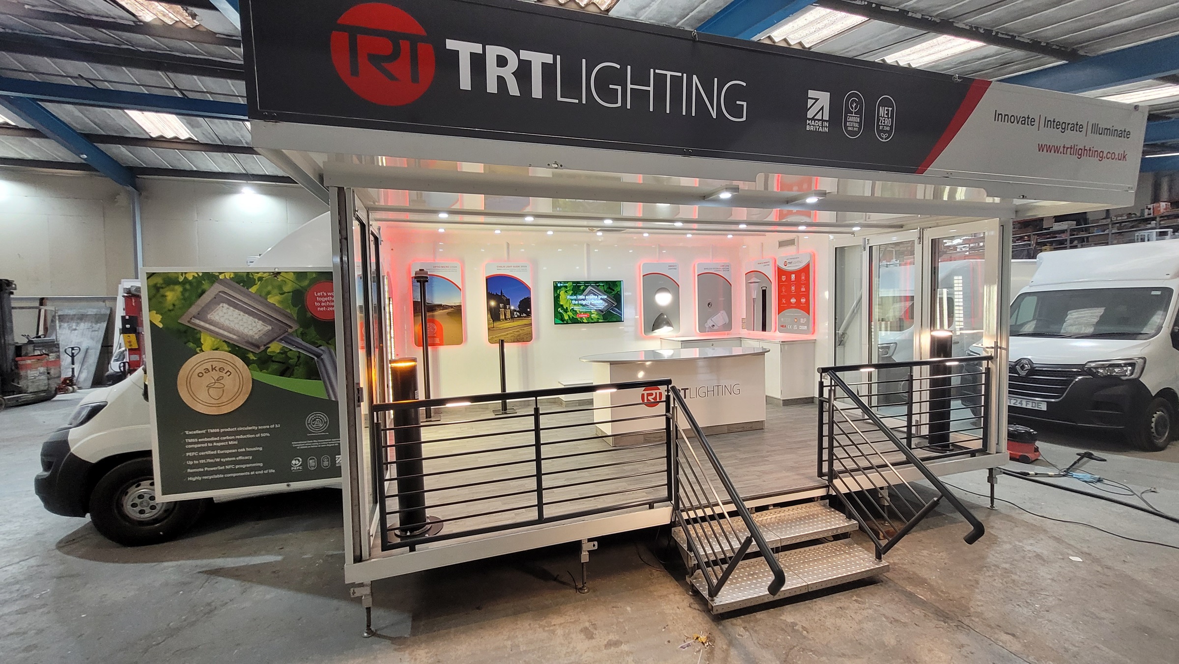 TRT Lighting Neat Displayflex 5,000 Kg Mobile Demonstration and Product Display Vehicle - NEAT ...