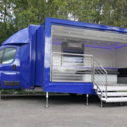 First Neat 5,500 Kg Fully Hydraulic expandable slide-out Youth Vehicle ...